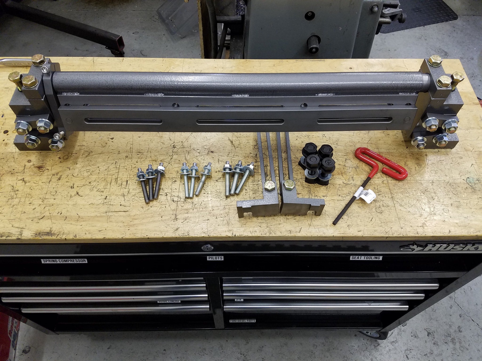 HF-2400 Head Fixture for knee vertical mill Bridgeport cylinder head ...